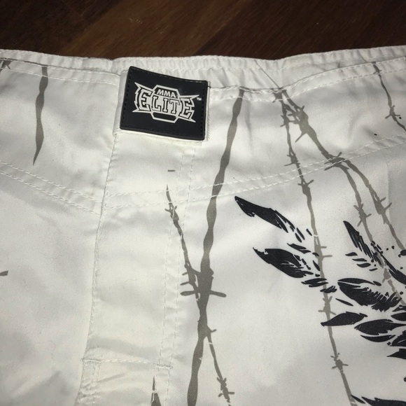 Mma Elite | Shorts | Mma Elite Shorts Ufc Black White Gray Skull Trunks ...